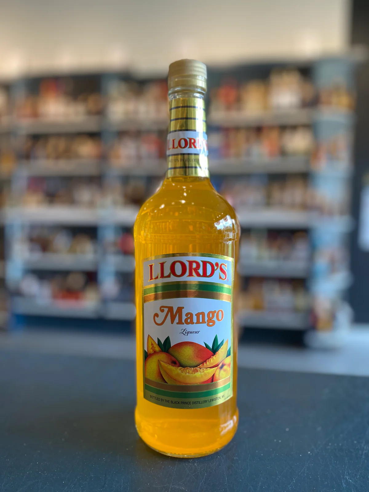 Llords Mango 1L - Refreshing Taste at Uptown Liquor